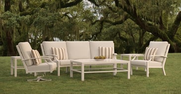 Embrace the Outdoors with Tropitone Outdoor Furniture: A Perfect Blend of Style and Functionality